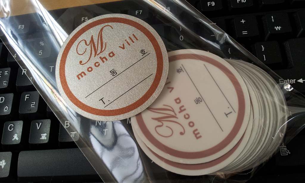 빌라 오피스텔 소량아파트주차스티커홀로그램주차스티커디자인부착식주차스티커제작세종애드앤더융 일반 게시판 아파트주차스티커 명찰제작 소형톰슨프레스무점착주차스티커