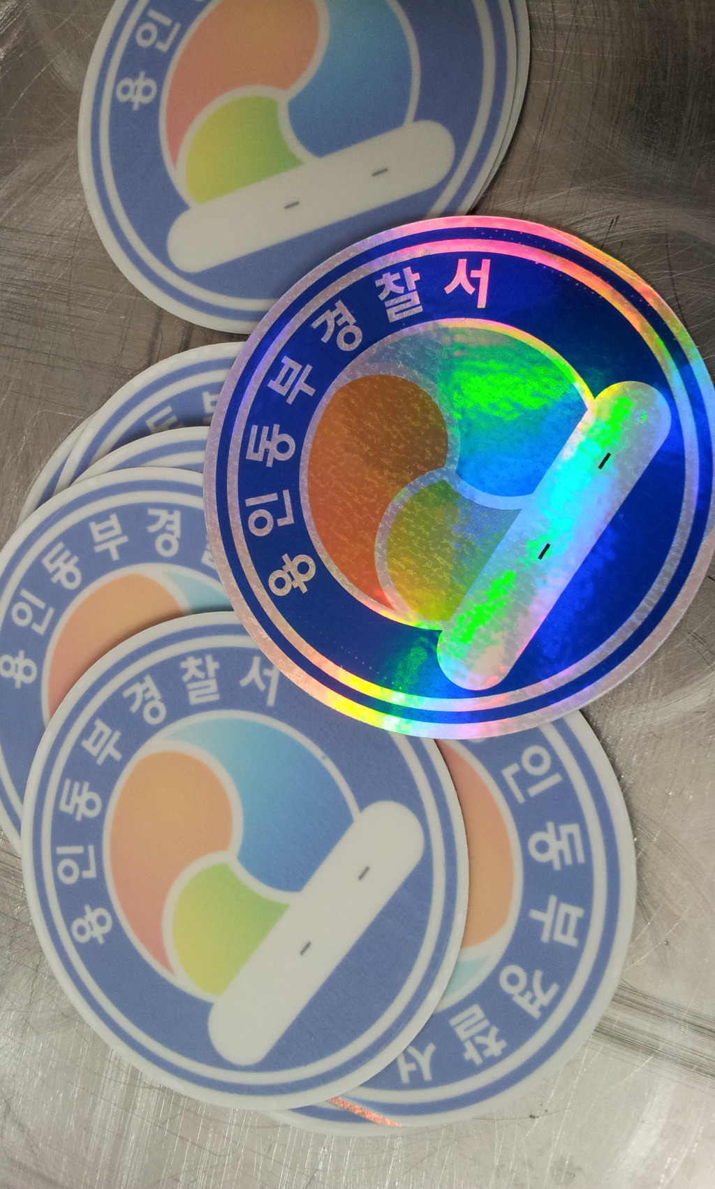 방문차량증잠시주차증아파트방문차량 부착식 출입증 유리부착식 무접착주차스티커낑샵 앤 더융 일반 게시판 아파트주차스티커 명찰제작 소형톰슨프레스무점착주차스티커