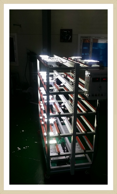 도로공사 LED 가로등 모듈용 Test Rack - Aging Test Rack - Welcome To Shinetech. 샤인 ...