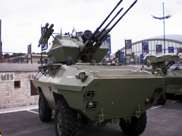 대공미사일을 장착한 세르비아 BOV-3 HS M09 복합식 자주 대공포 시스템 - ………지상 무기/장비 - Daum 밀리터리 매니아