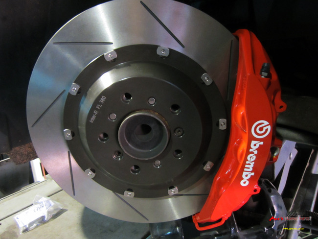 BMW M3 E92 중국산 카피 브렘보6p 캘리퍼에서~오리지날 CTS-V 브렘보 모노블럭6P 캘리퍼로 변경하였습니다. - 자동차튜닝(사진) - 수입차튜닝,EMS,수입차정비 ...