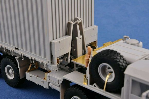 M1120 HEMTT Load Handing System (LHS) #01053 [1/35th Trumpeter Made in ...