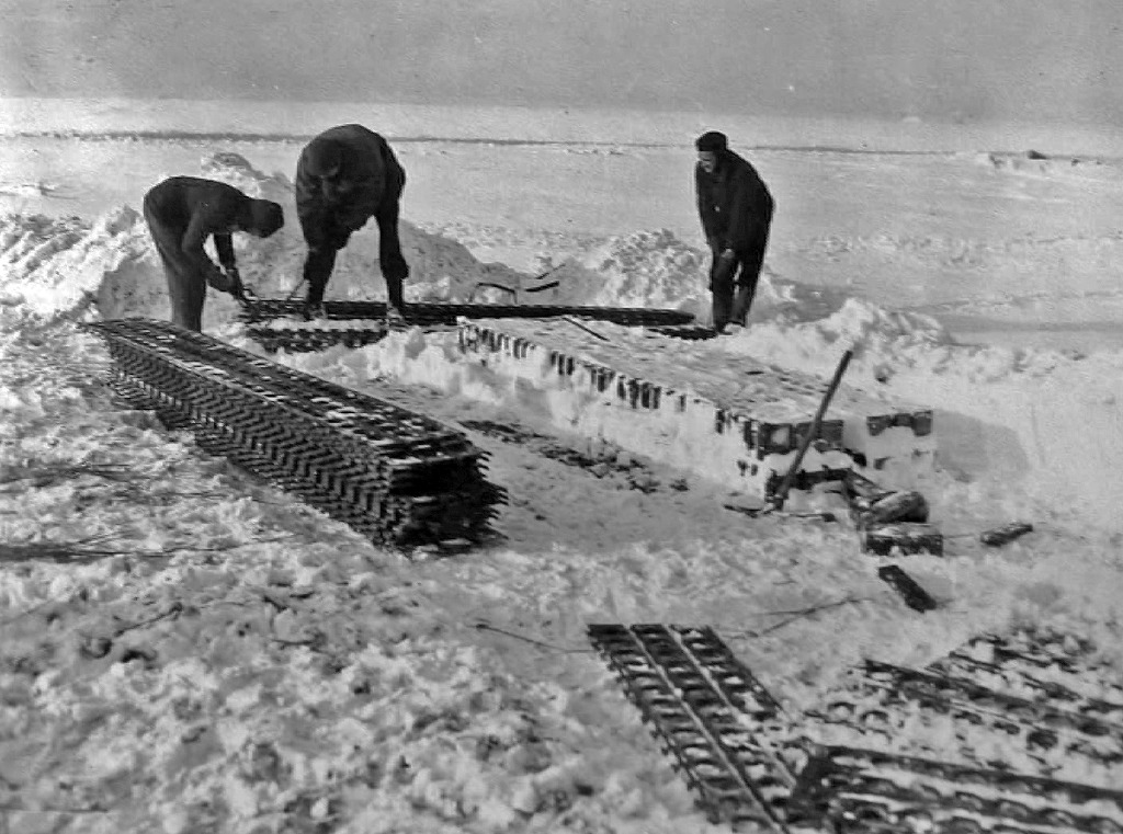 PSP "Pierced Steel Planking and accessories " #1327 [1/72 Italeri MADE ...