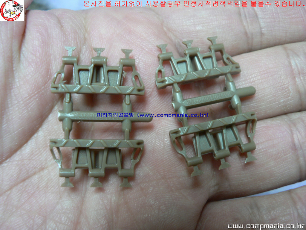 German Pzkpfw IV Ausf.J Medium Tank #00921 [1/16th Trumpeter Made in ...