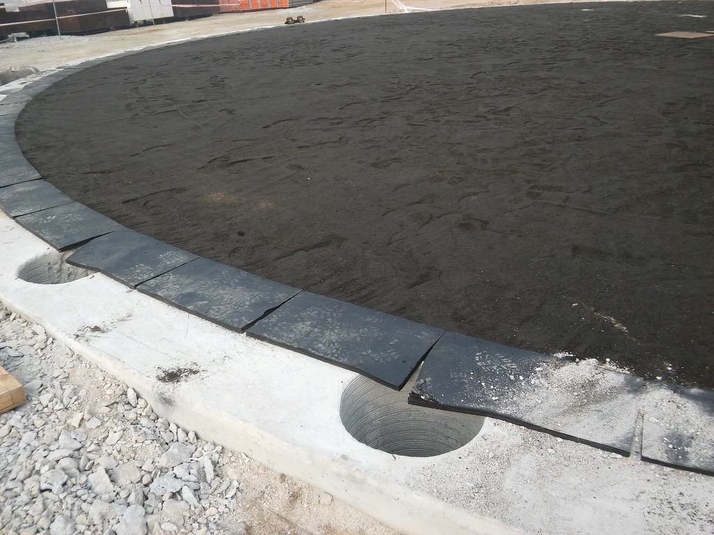 Water Tank Bottom. 오일 샌드 설치(경사도 주의)~기계에서 아스팔트 패드 설치~Annular plate ...