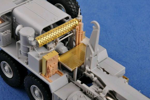 M1120 HEMTT Load Handing System (LHS) #01053 [1/35th Trumpeter Made in ...