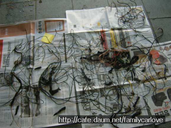 일산 수입차 진단 수리 전문점 벤츠 95년식 올드카 엔진 배선문제로 시동꺼짐 발생 수입차 코너 일산패밀리카 자동차10년타기착한정비센터 정발산점