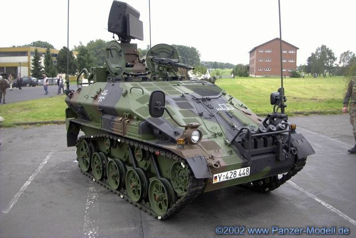 Wiesel 2 LeFlaSys (Ozelot & AFF & BFUF) # 03205 [1/35 th Revell MADE IN ...