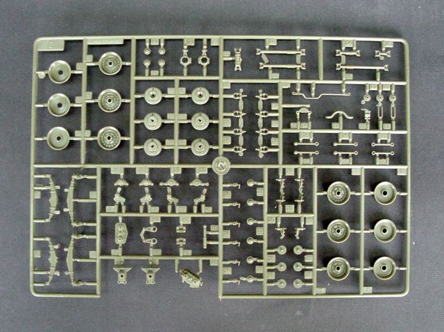 SA-2 Guideline Missile on Transport trailer #00204 [1/35th TRUMPETER ...