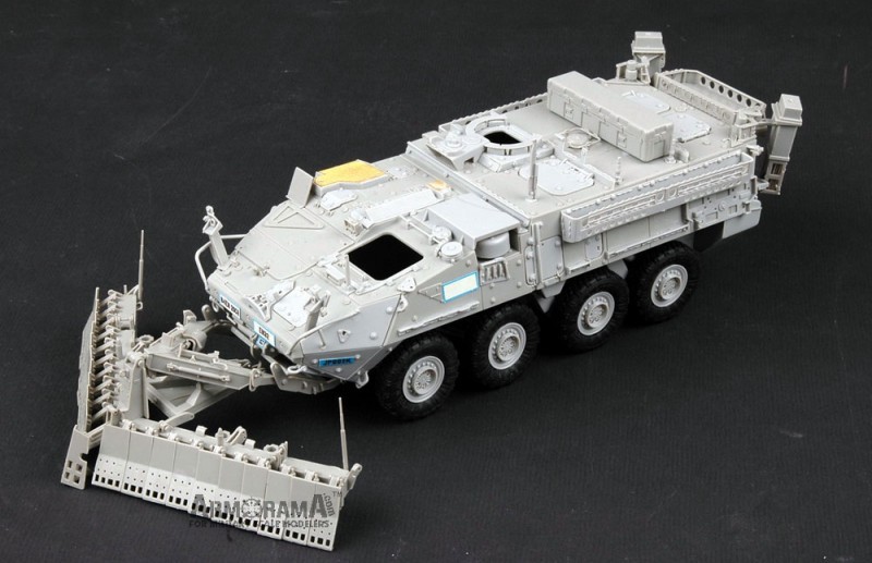M1132 Stryker Engineer Squad Vehicle w/LWMR-Mine Roller/SOB #01574 [1/ ...