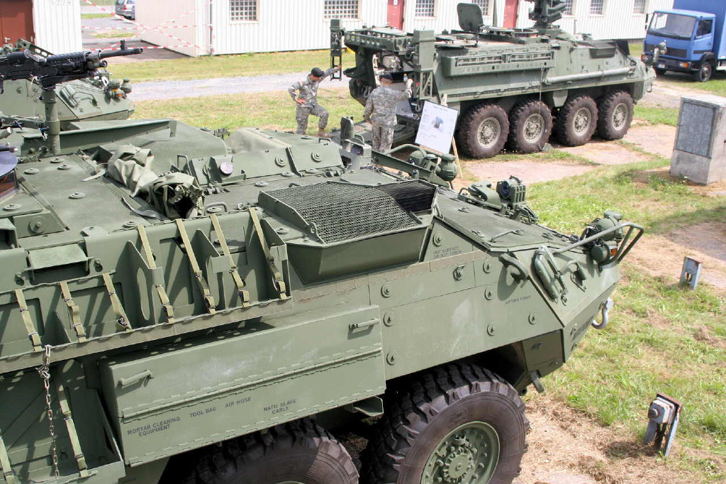 미육군 M1129 Stryker Mortar Carrier - Ⅱ 정보 & 자료실 - 미라지의 콤프방