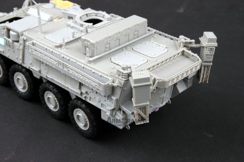 M1132 Stryker Engineer Squad Vehicle w/LWMR-Mine Roller/SOB #01574 [1/ ...