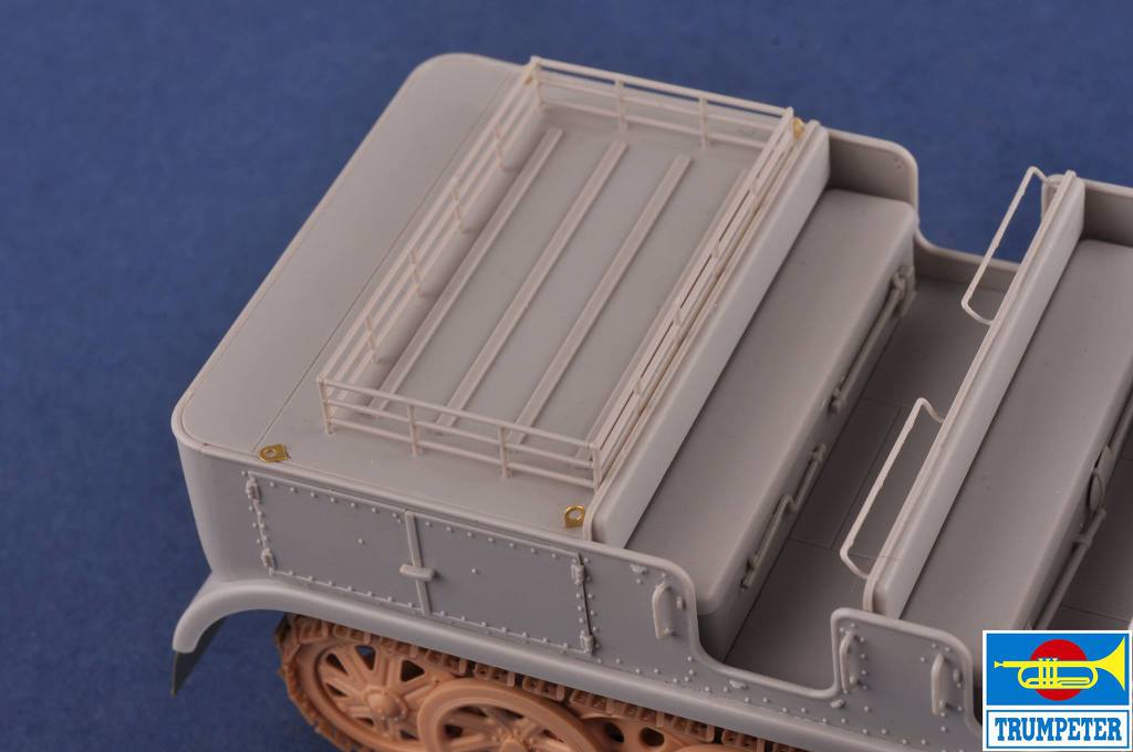 Sd.Kfz.8 (DB9)Half-Track Artillery Tractor # 09538 [1/35th Trumpeter ...