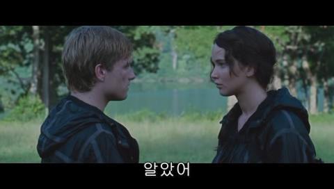 [영화] 1명이 살아남을 때까지 죽고 죽이는 굶주린 자들의 게임, `헝거게임` -完- (bgm有) - 악플달면 쩌리쩌려버려 ...