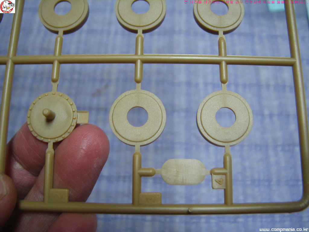 BRAZIL EE-T2 OSORIO # 00333 [1/35th Trumpeter Made in China] PT1 - Ⅱ ...