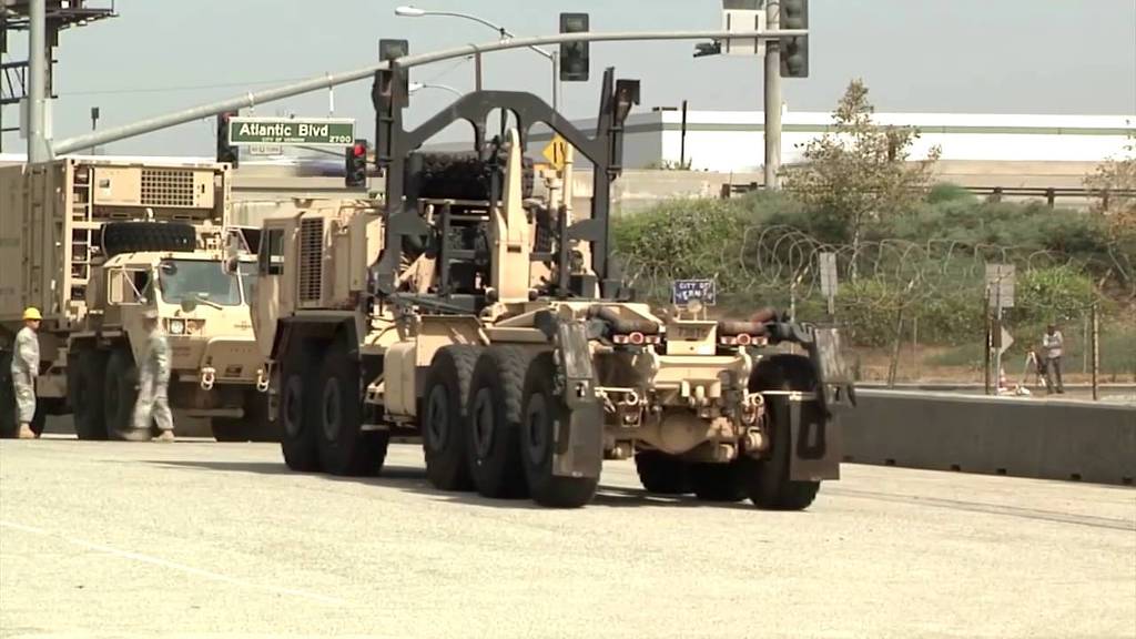 M1120 HEMTT Load Handing System (LHS) #01053 [1/35th Trumpeter Made in ...