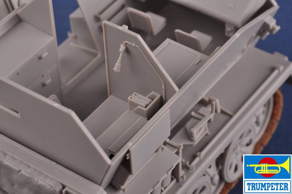 Sd.Kfz.8 (DB9)Half-Track Artillery Tractor # 09538 [1/35th Trumpeter ...