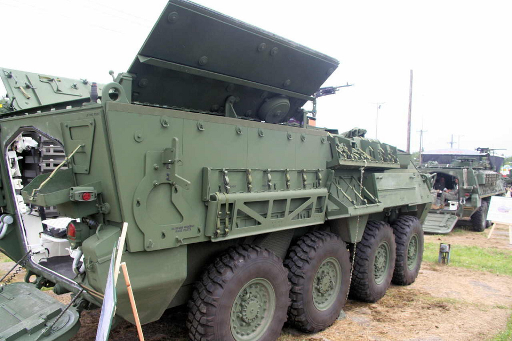 미육군 M1129 Stryker Mortar Carrier - Ⅱ 정보 & 자료실 - 미라지의 콤프방