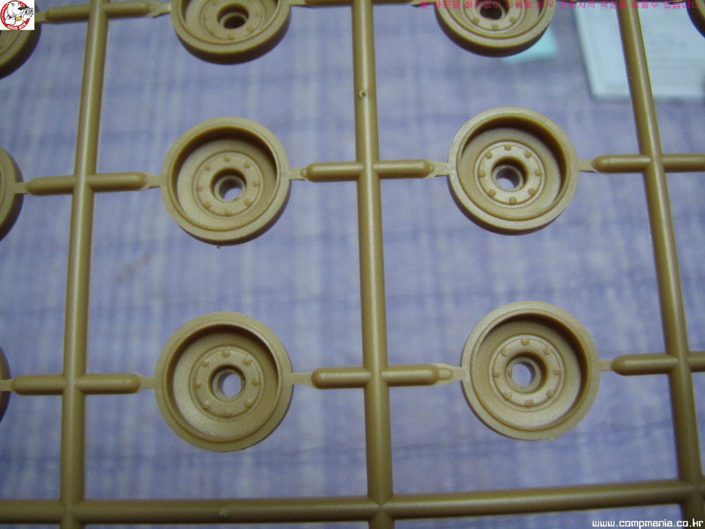 BRAZIL EE-T2 OSORIO # 00333 [1/35th Trumpeter Made in China] PT1 - Ⅱ ...