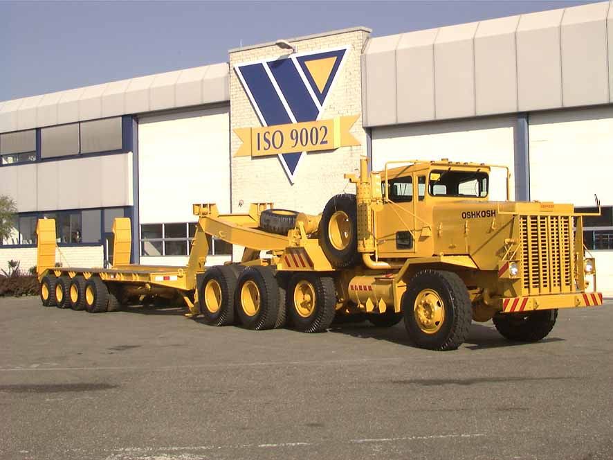 M911 C-HET w/m747 Heavy Equipment Semi-Trailer #85519 [1/35th Hobbyboss ...