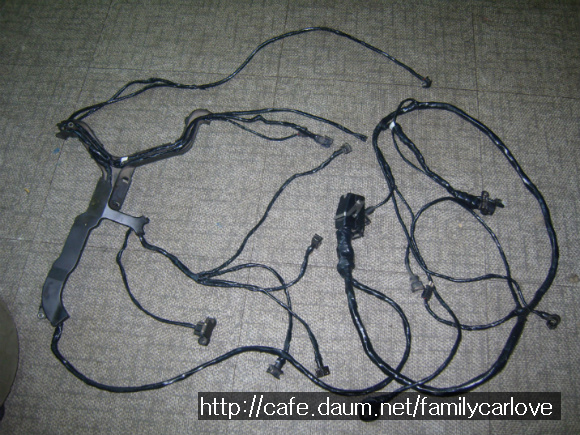 일산 수입차 진단 수리 전문점 벤츠 95년식 올드카 엔진 배선문제로 시동꺼짐 발생 수입차 코너 일산패밀리카 자동차10년타기착한정비센터 정발산점