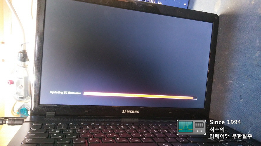 삼성 NT270E5J 전원 표시등만 켜지고 동작 하지 않고 블랙스크린이 발생합니다. - ☆―……노트북보드 - 노트북수리 LCD수리 메인보드수리 산업용컴퓨터수리센터